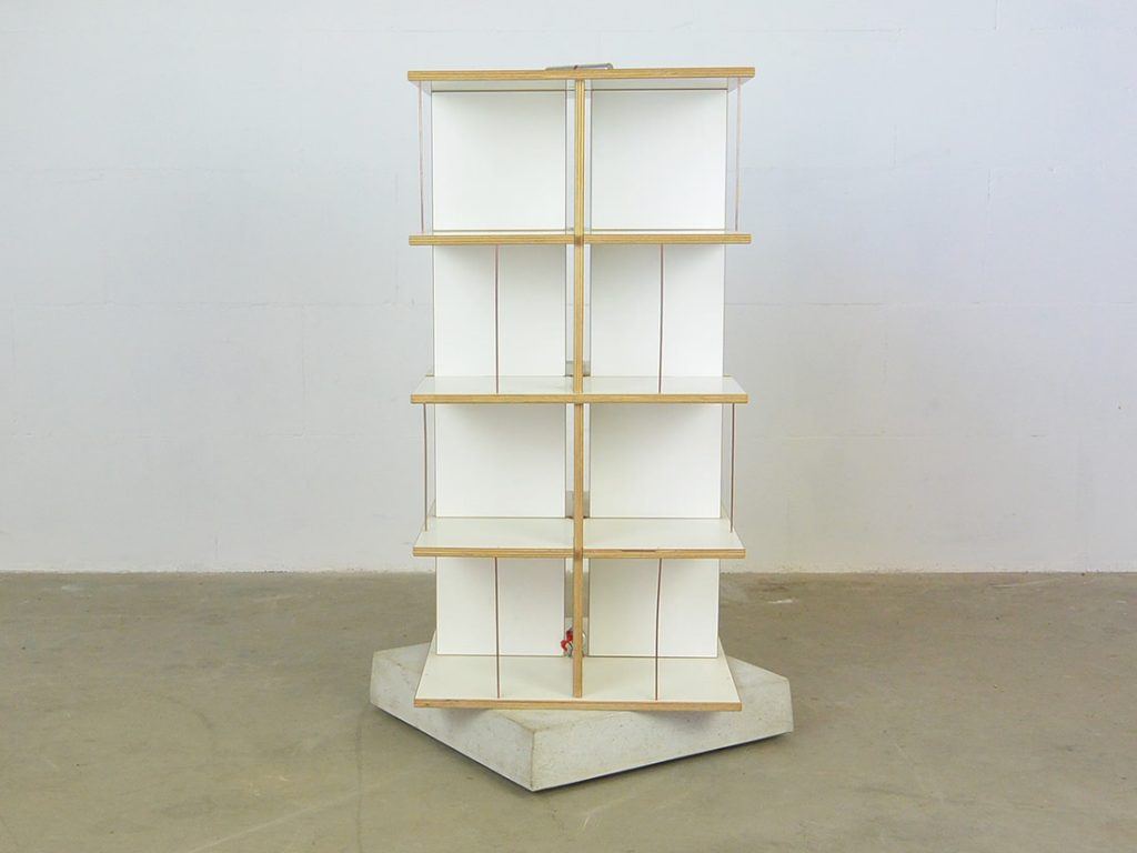 Musikstapler | Nils Holger Moormann | Cd rek - IDEO Design