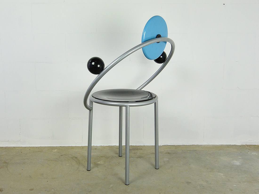 First Chair | Memphis Milano | Michele de Lucchi - IDEO Design